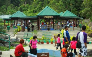 Poring Hot Springs - MySabah.com