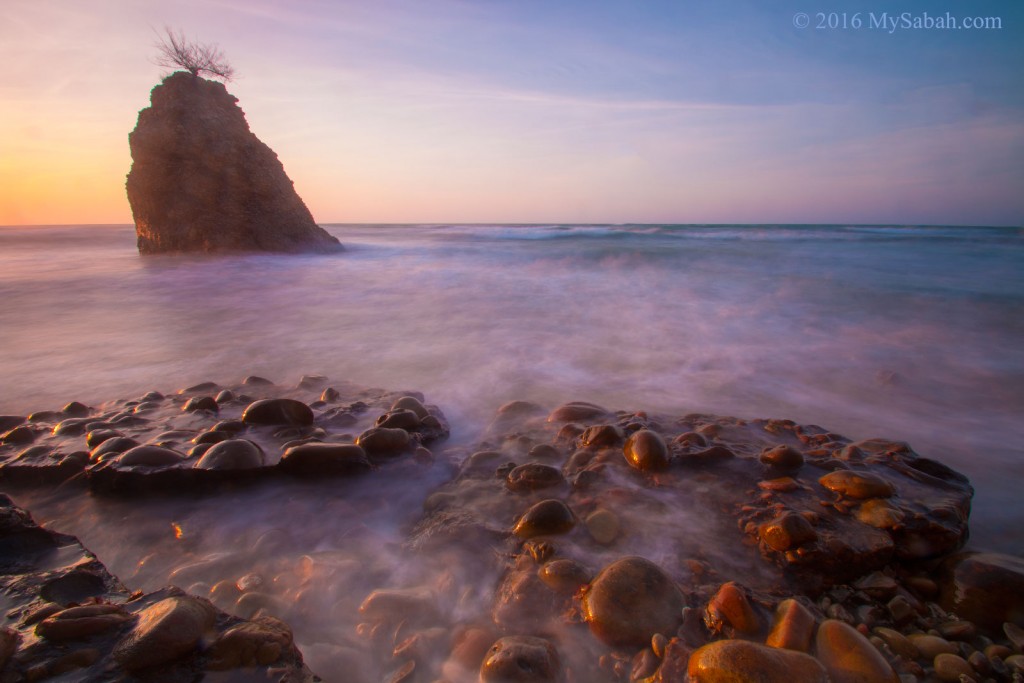 Batu Luang, the Rock that ate the Bride - MySabah.com