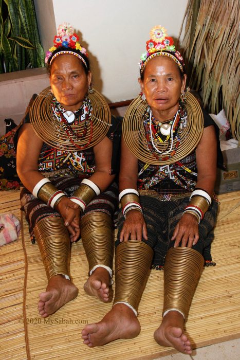 10 Most Beautiful Traditional Costumes of Sabah - MySabah.com