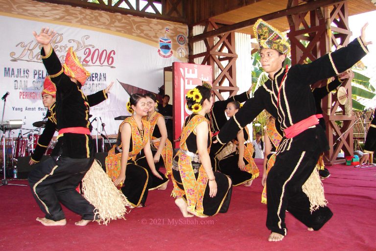 Sumazau Dance, the Cultural Symbol of Sabah - MySabah.com