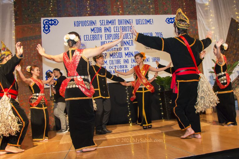 Sumazau Dance, the Cultural Symbol of Sabah - MySabah.com
