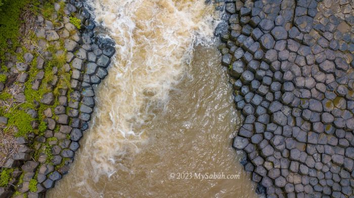 Batu Bersusun, the Only Columnar Basalt in Malaysia - MySabah.com